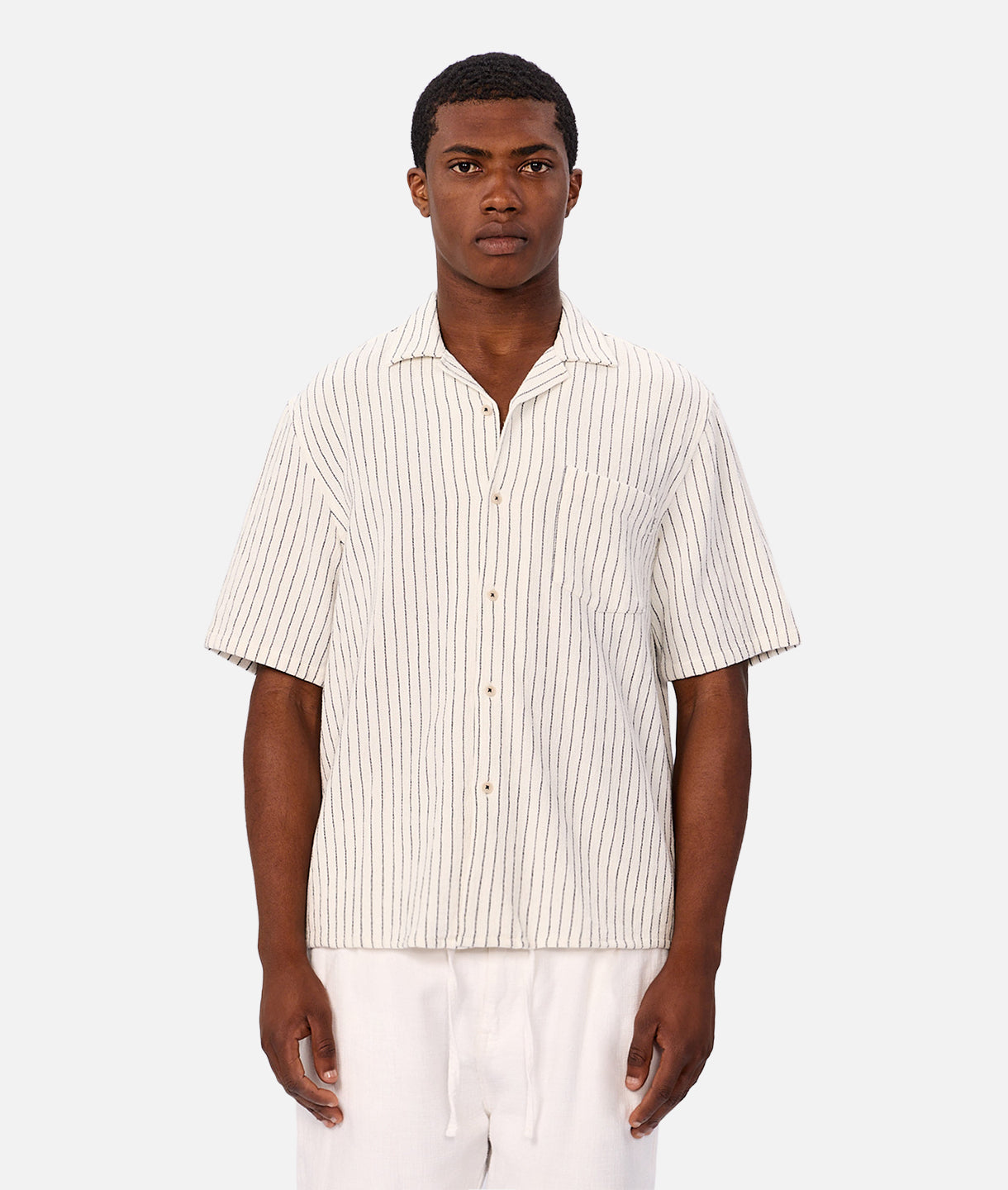 The Gilcrest Short Sleeve Shirt - White / Navy – Industrie AU